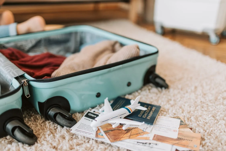 Emirates Baggage Allowance - Everything You Need To Know!